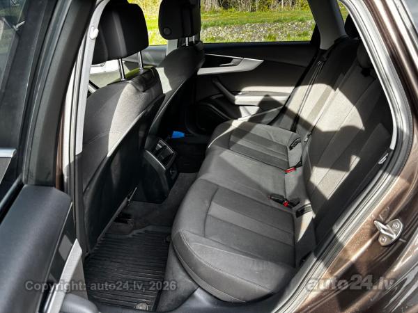 Brown Audi A4 2018 in Tallinn, with an engine capacity of 2.00 L and mileage of 179 thousand km for 16100 €, photo 6 on AUTOMOTO.COM.LV