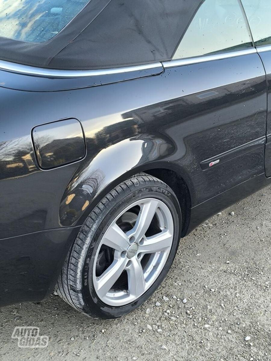 Audi A4 2006 in Birzai, with an engine capacity of 2.70 L and mileage of 138 thousand km for 5200 €, photo 14 on AUTOMOTO.COM.LV
