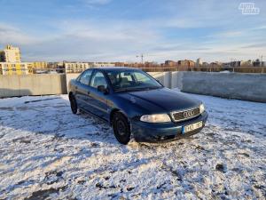 Green Audi A4 1995 in Vilnius, with an engine capacity of 1.80 L and mileage of 255 thousand km for 900 €, photo  on AUTOMOTO.COM.LV