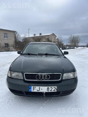 Green Audi A4 1995 in Gulbene, with an engine capacity of 1.80 L and mileage of 380 thousand km for 500 €, photo  on AUTOMOTO.COM.LV