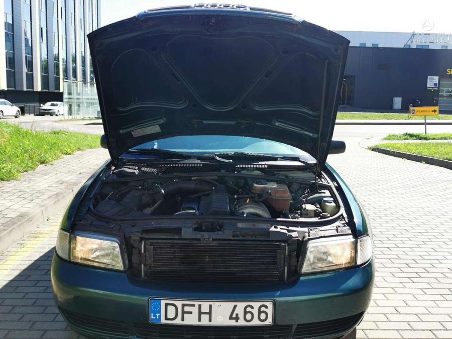 Зеленый Ауди А4 1995 в Вильнюс, объемом двигателя 1.60 л и пробегом 220 тыс. км за 800 €, фото 13 на AUTOMOTO.COM.LV