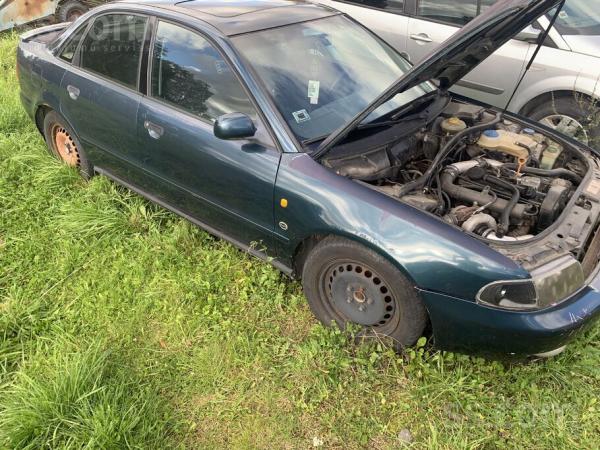 Audi A4 1995 Daugavpils vietnÄ ZaļŔ Audi A4 1995 Daugavpils, ar dzinÄja tilpumu 1.90 L un nobraukumu 250 tÅ«kst. km par 1300 ā¬, foto 3 vietnÄ AUTOMOTO.COM.LV