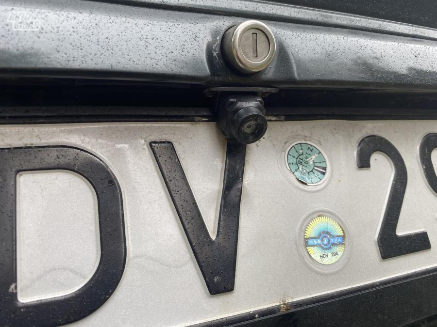 Green Audi A4 1995 in Kaunas, with an engine capacity of 1.80 L and mileage of 280 thousand km for 1700 €, photo 19 on AUTOMOTO.COM.LV