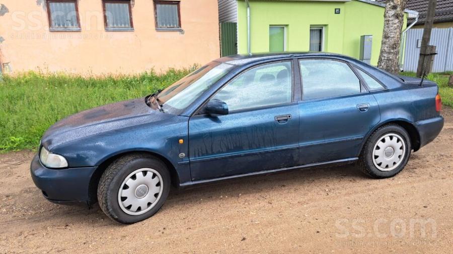 Green Audi A4 1996 in Daugavpils, with an engine capacity of 1.90 L and mileage of 360 thousand km for 930 €, photo 5 on AUTOMOTO.COM.LV