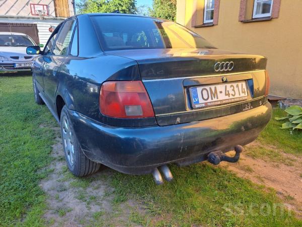 Zaļš Audi A4 1996 Jēkabpils, ar dzinēja tilpumu 1.90 L un nobraukumu 512 tūkst. km par 700 €, foto 3 vietnē AUTOMOTO.COM.LV