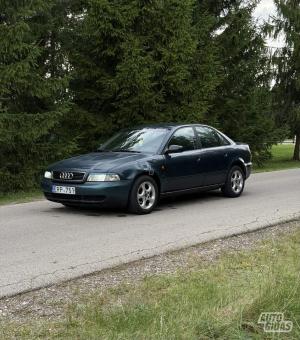 Zaļš Audi A4 1996 Vievis, ar dzinēja tilpumu 1.90 L un nobraukumu 590 tūkst. km par 750 €, foto  vietnē AUTOMOTO.COM.LV