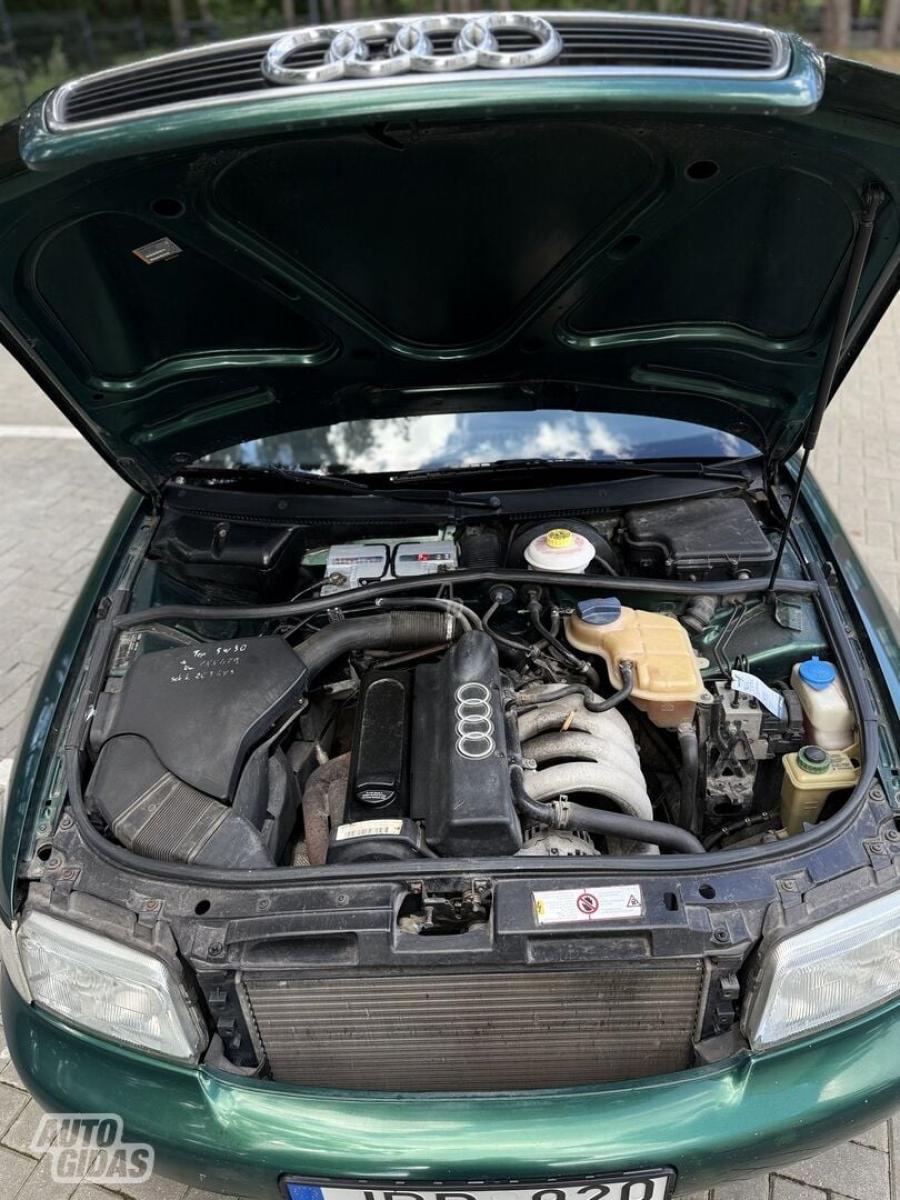 Zaļš Audi A4 1997 Viļņa, ar dzinēja tilpumu 1.60 L un nobraukumu 200 tūkst. km par 870 €, foto 16 vietnē AUTOMOTO.COM.LV