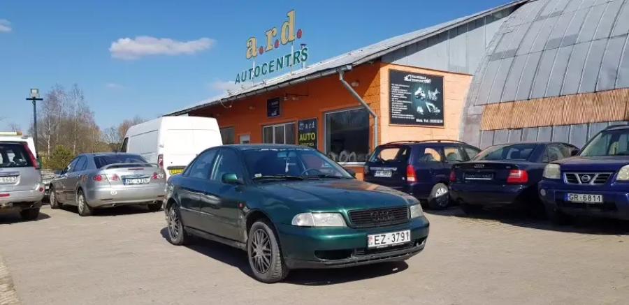 Green Audi A4 1997 in Valmiera, with an engine capacity of 1.90 L and mileage of 355 thousand km for 750 €, photo 1 on AUTOMOTO.COM.LV