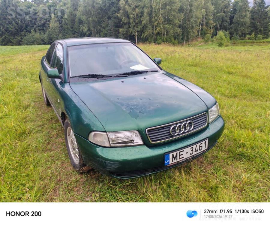 Zaļš Audi A4 1997 Rēzekne, ar dzinēja tilpumu 1.80 L un nobraukumu 198 tūkst. km par 750 €, foto 3 vietnē AUTOMOTO.COM.LV