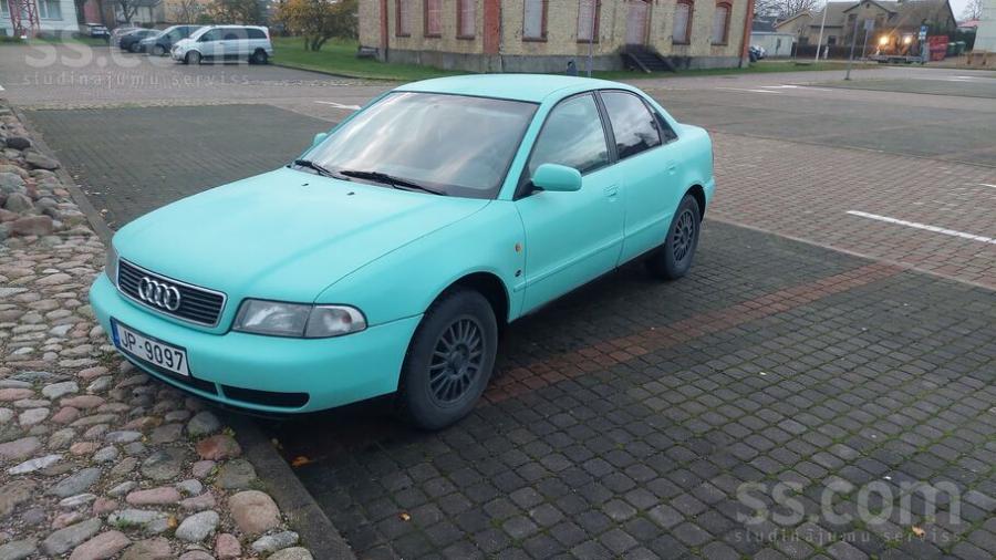 Green Audi A4 1997 in Ventspils, with an engine capacity of 1.60 L and mileage of 317 thousand km for 1150 €, photo 1 on AUTOMOTO.COM.LV