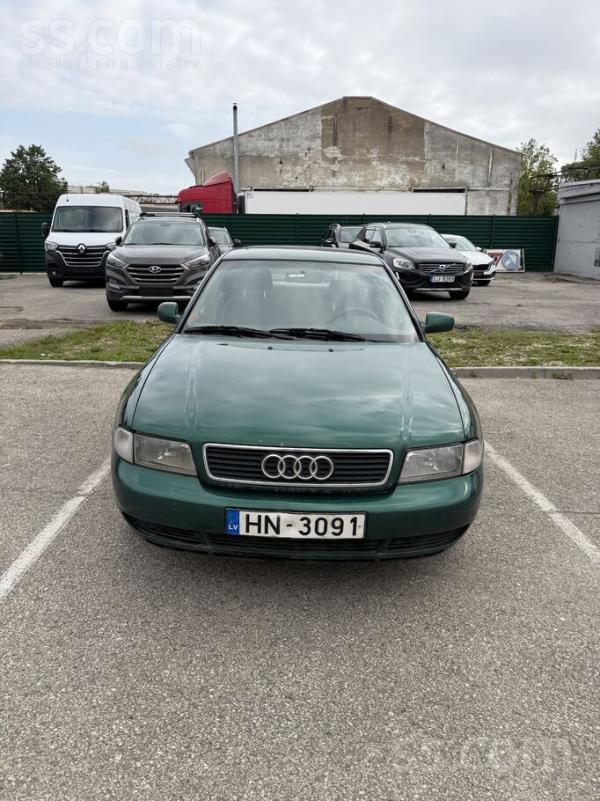Zaļš Audi A4 1998 Rīga, ar dzinēja tilpumu 1.90 L un nobraukumu 538 tūkst. km par 1100 €, foto 1 vietnē AUTOMOTO.COM.LV