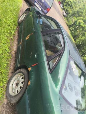 Green Audi A4 1999 in Riga, with an engine capacity of 1.80 L and mileage of 294 thousand km for 1000 €, photo 6 on AUTOMOTO.COM.LV