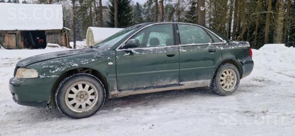 Zaļš Audi A4 2000 Rīga, ar dzinēja tilpumu 1.90 L un nobraukumu 416 tūkst. km par 600 €, foto 2 vietnē AUTOMOTO.COM.LV