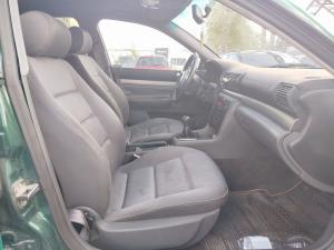 Zaļš Audi A4 2000 Tallina, ar dzinēja tilpumu 1.60 L un nobraukumu 251 tūkst. km par 499 €, foto 14 vietnē AUTOMOTO.COM.LV