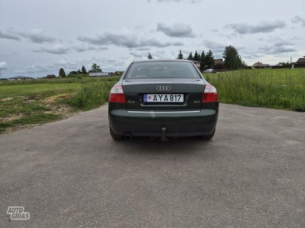 Green Audi A4 2001 in Marijampole, with an engine capacity of 2.00 L and mileage of 291 thousand km for 990 €, photo 5 on AUTOMOTO.COM.LV