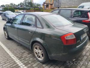Green Audi A4 2001 in Valmiera, with an engine capacity of 2.00 L and mileage of 202 thousand km for 1650 €, photo 4 on AUTOMOTO.COM.LV