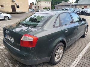 Green Audi A4 2001 in Valmiera, with an engine capacity of 2.00 L and mileage of 202 thousand km for 1650 €, photo 5 on AUTOMOTO.COM.LV