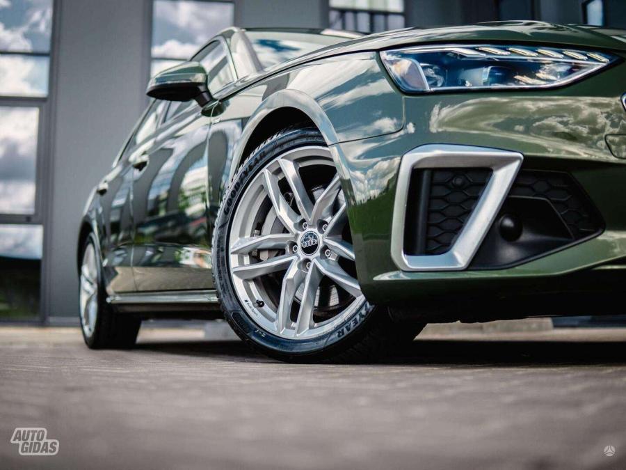Green Audi A4 2023 in Marijampole, with an engine capacity of 2.00 L and mileage of 40 thousand km for 29950 €, photo 7 on AUTOMOTO.COM.LV