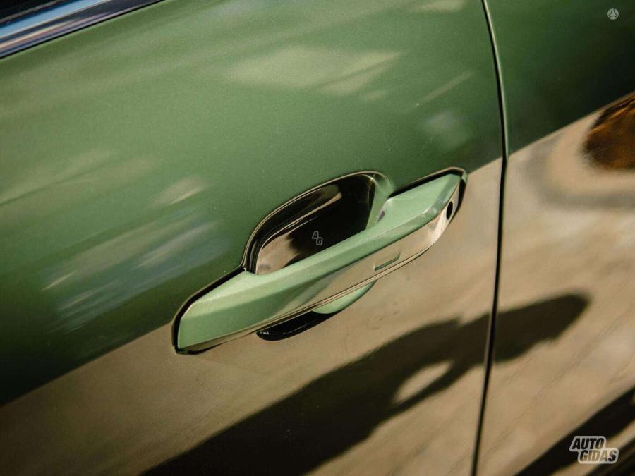 Green Audi A4 2023 in Marijampole, with an engine capacity of 2.00 L and mileage of 40 thousand km for 29950 €, photo 16 on AUTOMOTO.COM.LV