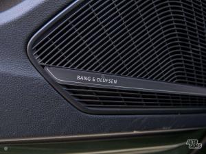Green Audi A4 2023 in Marijampole, with an engine capacity of 2.00 L and mileage of 40 thousand km for 29950 €, photo 29 on AUTOMOTO.COM.LV