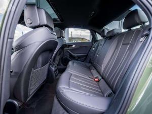 Green Audi A4 2023 in Marijampole, with an engine capacity of 2.00 L and mileage of 40 thousand km for 29950 €, photo 33 on AUTOMOTO.COM.LV