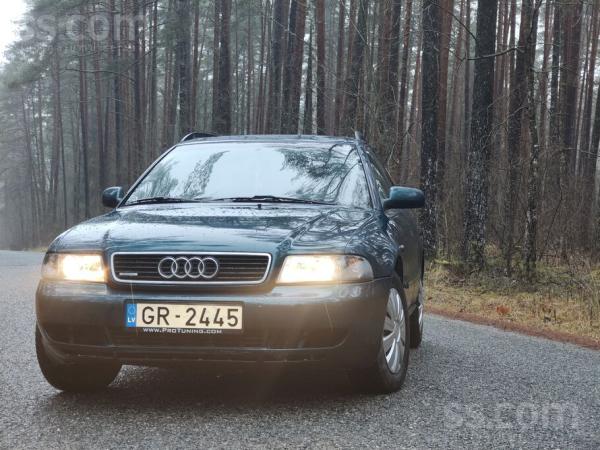 Green Audi A4 1996 in Cesis, with an engine capacity of 1.80 L and mileage of 342 thousand km for 3250 €, photo 2 on AUTOMOTO.COM.LV