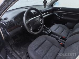 Zaļš Audi A4 1996 Cēsis, ar dzinēja tilpumu 1.80 L un nobraukumu 340 tūkst. km par 2300 €, foto 3 vietnē AUTOMOTO.COM.LV