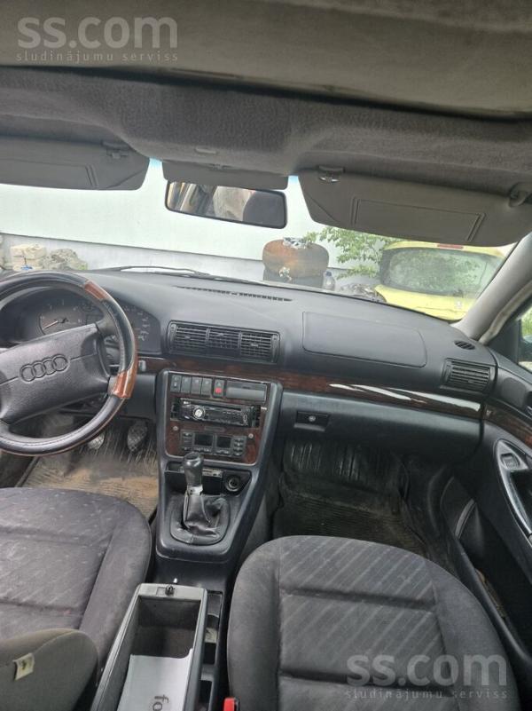 Zaļš Audi A4 1996 Daugavpils, ar dzinēja tilpumu 1.90 L un nobraukumu 552 tūkst. km par 1400 €, foto 4 vietnē AUTOMOTO.COM.LV
