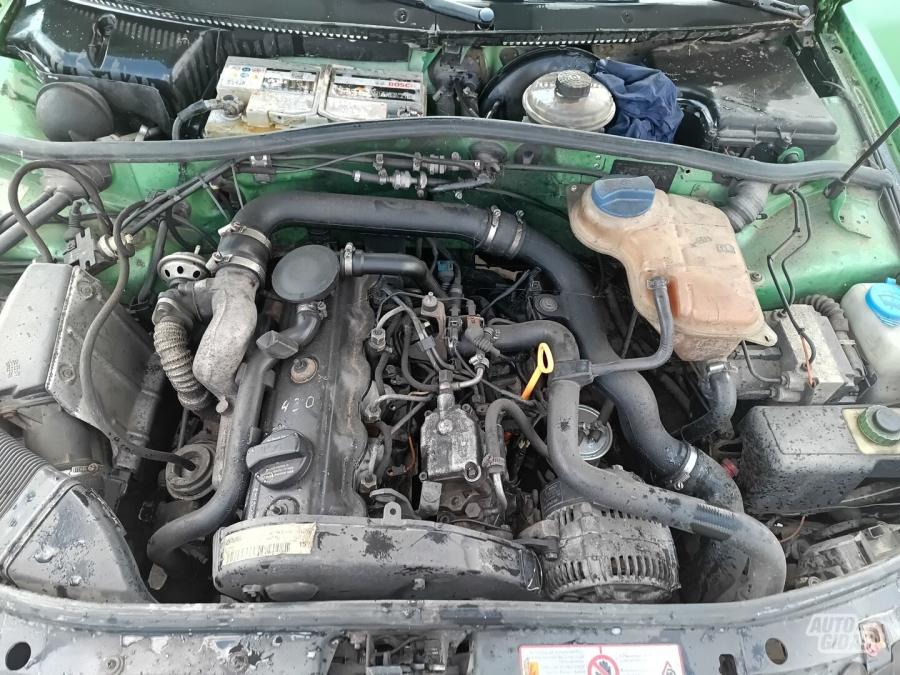 Green Audi A4 1996 in Pasvalys, with an engine capacity of 1.90 L and mileage of 397 thousand km for 1200 €, photo 12 on AUTOMOTO.COM.LV