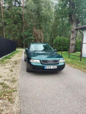Green Audi A4 1996 in Vilnius, with an engine capacity of 1.90 L and mileage of 295 thousand km for 900 €, photo 3 on AUTOMOTO.COM.LV