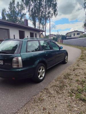 Green Audi A4 1996 in Vilnius, with an engine capacity of 1.90 L and mileage of 295 thousand km for 900 €, photo 4 on AUTOMOTO.COM.LV