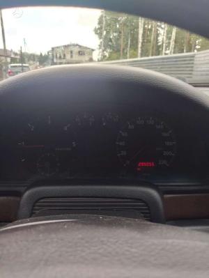 Green Audi A4 1996 in Vilnius, with an engine capacity of 1.90 L and mileage of 295 thousand km for 900 €, photo 8 on AUTOMOTO.COM.LV