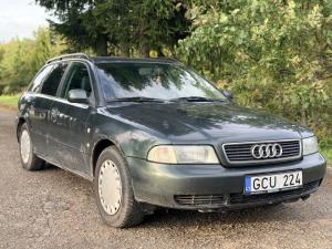 Zaļš Audi A4 1996 Utena, ar dzinēja tilpumu 1.90 L un nobraukumu 326 tūkst. km par 450 €, foto  vietnē AUTOMOTO.COM.LV
