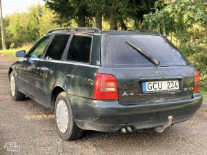 Green Audi A4 1996 in Utena, with an engine capacity of 1.90 L and mileage of 326 thousand km for 450 €, photo 7 on AUTOMOTO.COM.LV