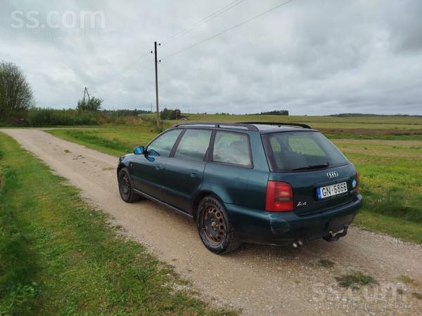 Зеленый Ауди А4 1996 в Тукумс, объемом двигателя 1.90 л и пробегом 446 тыс. км за 1550 €, фото 5 на AUTOMOTO.COM.LV
