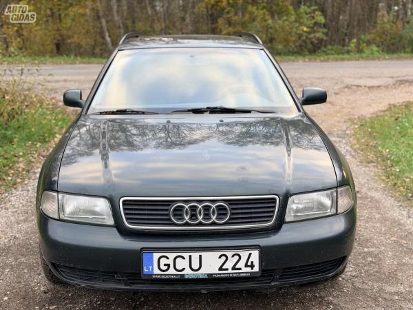 Ауди А4 1996 в Утена на AUTOMOTO.COM.LV Зеленый Ауди А4 1996 в Утена, объемом двигателя 1.90 л и пробегом 326 тыс. км за 299 €, фото 1 на AUTOMOTO.COM.LV