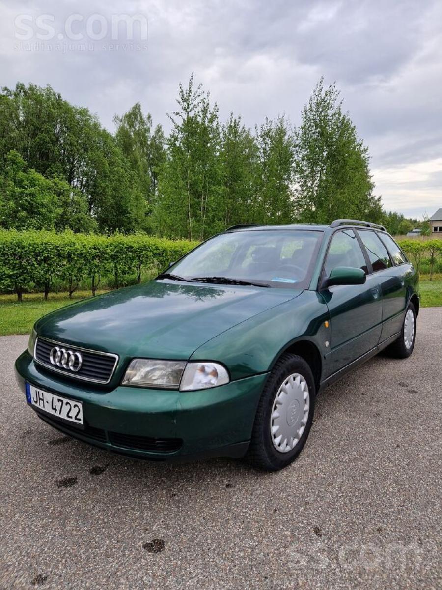 Zaļš Audi A4 1997 Limbaži, ar dzinēja tilpumu 1.80 L un nobraukumu 314 tūkst. km par 1100 €, foto 1 vietnē AUTOMOTO.COM.LV