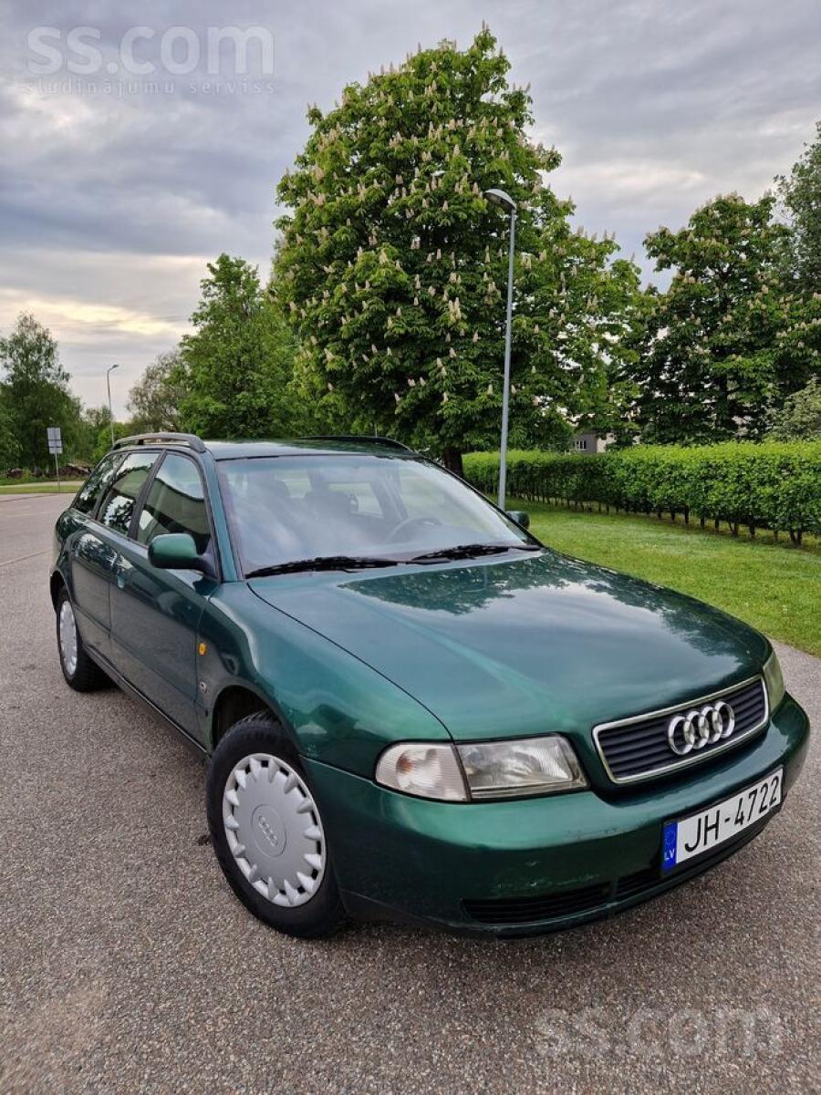 Zaļš Audi A4 1997 Limbaži, ar dzinēja tilpumu 1.80 L un nobraukumu 314 tūkst. km par 1100 €, foto 3 vietnē AUTOMOTO.COM.LV