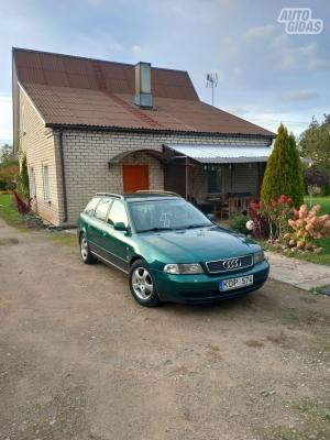 Zaļš Audi A4 1997 Kauņa, ar dzinēja tilpumu 1.90 L un nobraukumu 280 tūkst. km par 1550 €, foto  vietnē AUTOMOTO.COM.LV