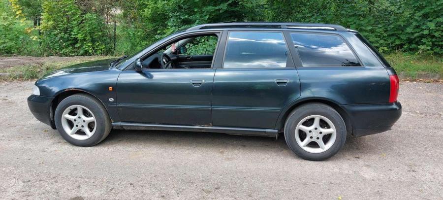 Green Audi A4 1997 in Vilnius, with an engine capacity of 1.90 L and mileage of 413 thousand km for 800 €, photo 4 on AUTOMOTO.COM.LV
