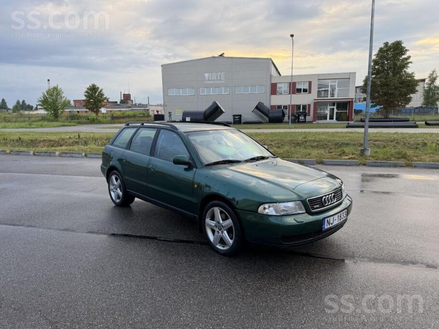 Zaļš Audi A4 1997 Limbaži, ar dzinēja tilpumu 1.80 L un nobraukumu 306 tūkst. km par 2300 €, foto 9 vietnē AUTOMOTO.COM.LV
