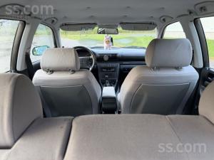 Zaļš Audi A4 1997 Limbaži, ar dzinēja tilpumu 1.80 L un nobraukumu 306 tūkst. km par 2300 €, foto 13 vietnē AUTOMOTO.COM.LV