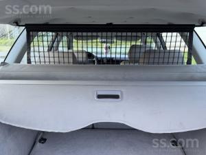Zaļš Audi A4 1997 Limbaži, ar dzinēja tilpumu 1.80 L un nobraukumu 306 tūkst. km par 2300 €, foto 19 vietnē AUTOMOTO.COM.LV