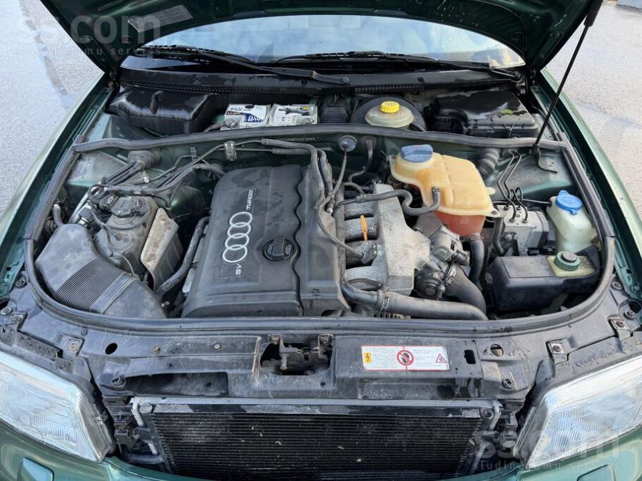 Zaļš Audi A4 1997 Limbaži, ar dzinēja tilpumu 1.80 L un nobraukumu 306 tūkst. km par 2300 €, foto 25 vietnē AUTOMOTO.COM.LV