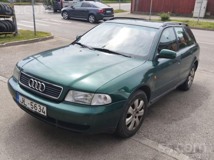 Zaļš Audi A4 1999 Daugavpils, ar dzinēja tilpumu 1.80 L un nobraukumu 336 tūkst. km par 850 €, foto 3 vietnē AUTOMOTO.COM.LV