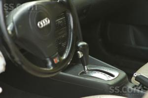 Zaļš Audi A4 1999 Rīga, ar dzinēja tilpumu 1.90 L un nobraukumu 300 tūkst. km par 2000 €, foto 5 vietnē AUTOMOTO.COM.LV