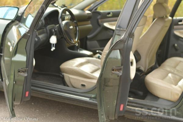Zaļš Audi A4 1999 Rīga, ar dzinēja tilpumu 1.90 L un nobraukumu 300 tūkst. km par 2000 €, foto 3 vietnē AUTOMOTO.COM.LV
