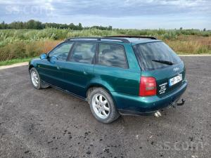 Zaļš Audi A4 1999 Jelgava, ar dzinēja tilpumu 1.90 L un nobraukumu 509 tūkst. km par 950 €, foto 3 vietnē AUTOMOTO.COM.LV