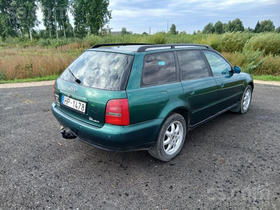 Zaļš Audi A4 1999 Jelgava, ar dzinēja tilpumu 1.90 L un nobraukumu 509 tūkst. km par 950 €, foto 4 vietnē AUTOMOTO.COM.LV