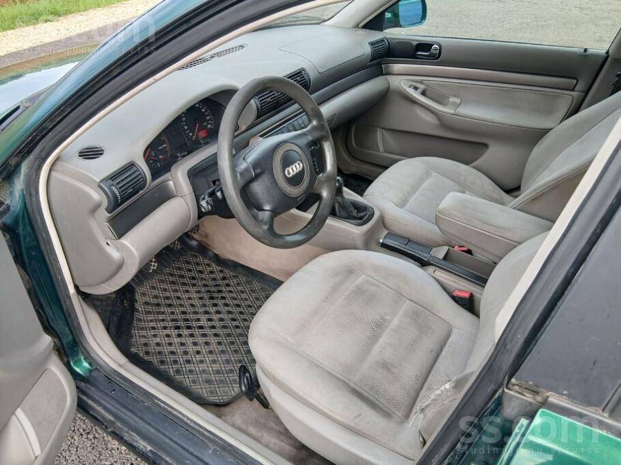 Zaļš Audi A4 1999 Jelgava, ar dzinēja tilpumu 1.90 L un nobraukumu 509 tūkst. km par 950 €, foto 7 vietnē AUTOMOTO.COM.LV